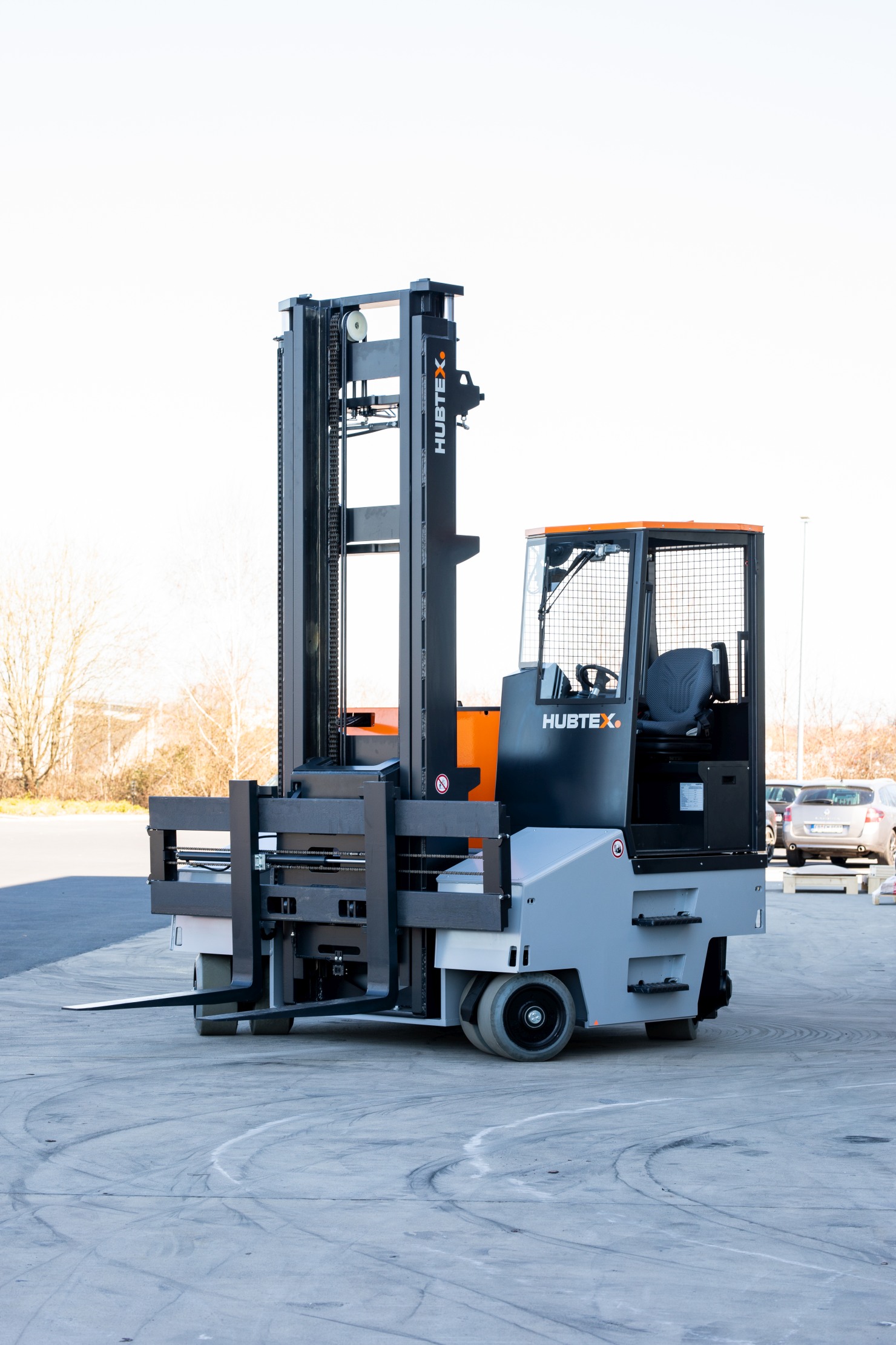 FluX 70: Extrem tragfähig (7 t) + universell einsetzbar | HUBTEX