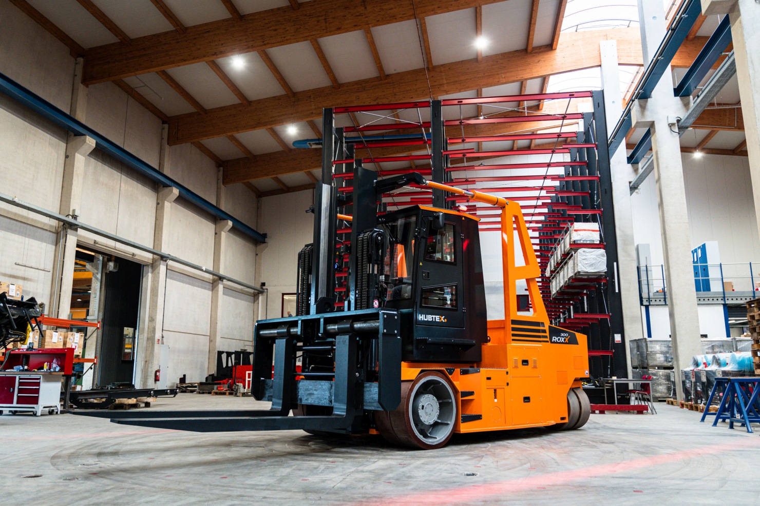 Load capacities from 8 t to 30 t - The ROXX | HUBTEX