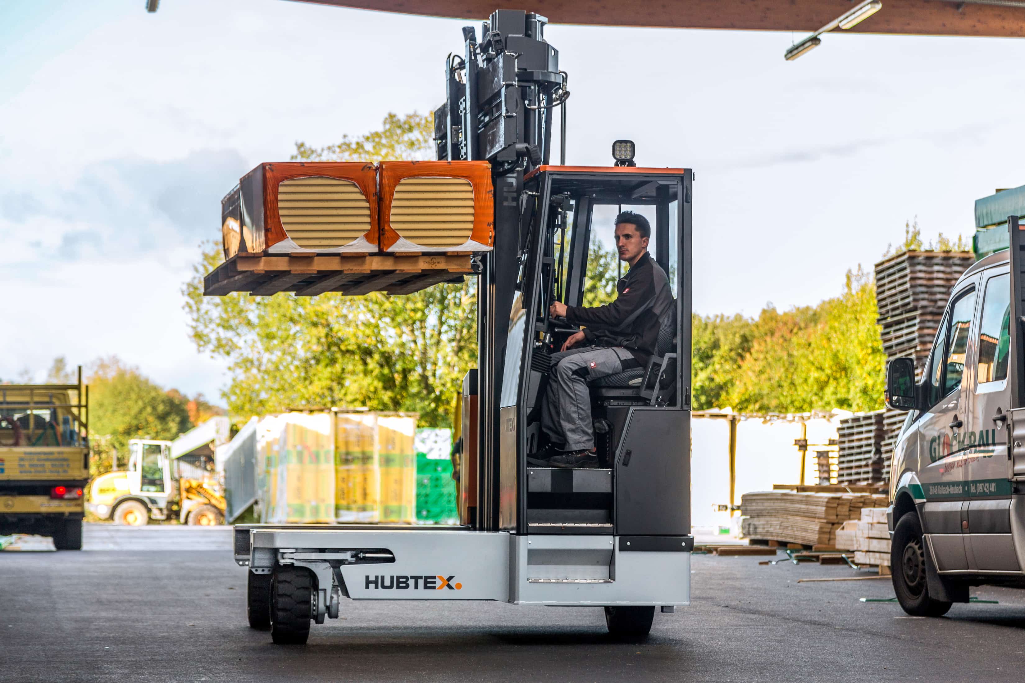 Transport of building materials and prefabricated elements | HUBTEX