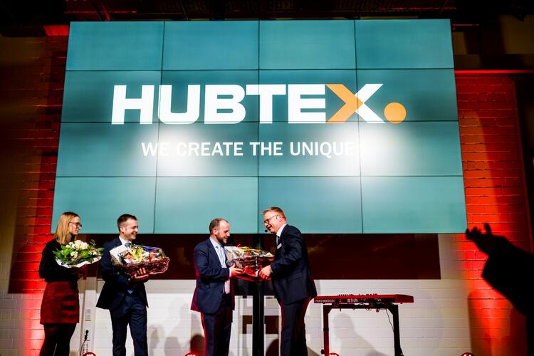 Eröffnung von Kundenzentrum mit internationalen Gästen| HUBTEX