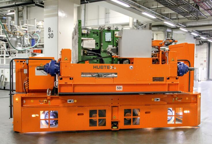 Heavy-duty vehicles for in-plant transport | HUBTEX