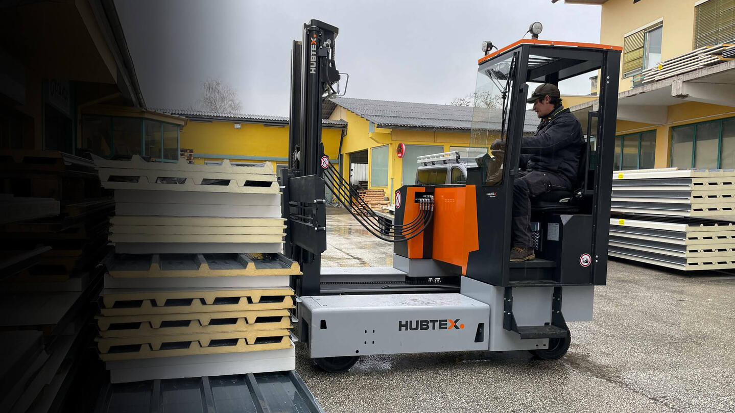 Halvax Paneelsysteme relies on HUBTEX multi-directional forklifts | HUBTEX