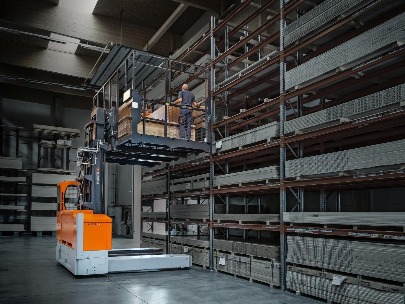 The appropriate vehicle for every application | HUBTEX