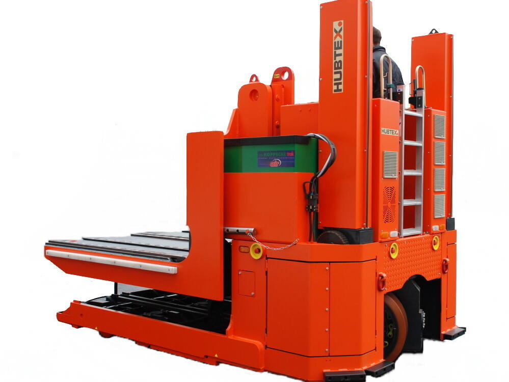 Sideloader forklifts for long loads in narrow aisles | HUBTEX