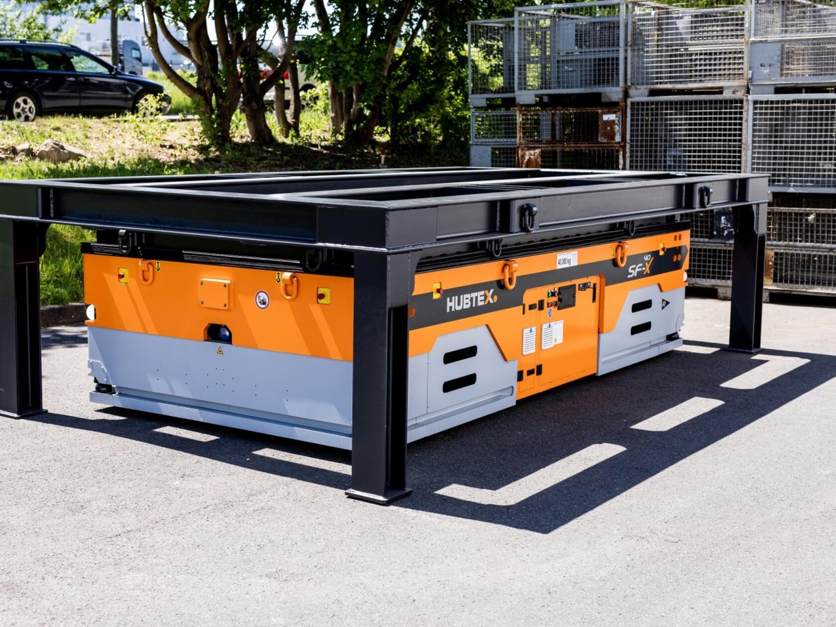 Heavy-duty platform truck | HUBTEX